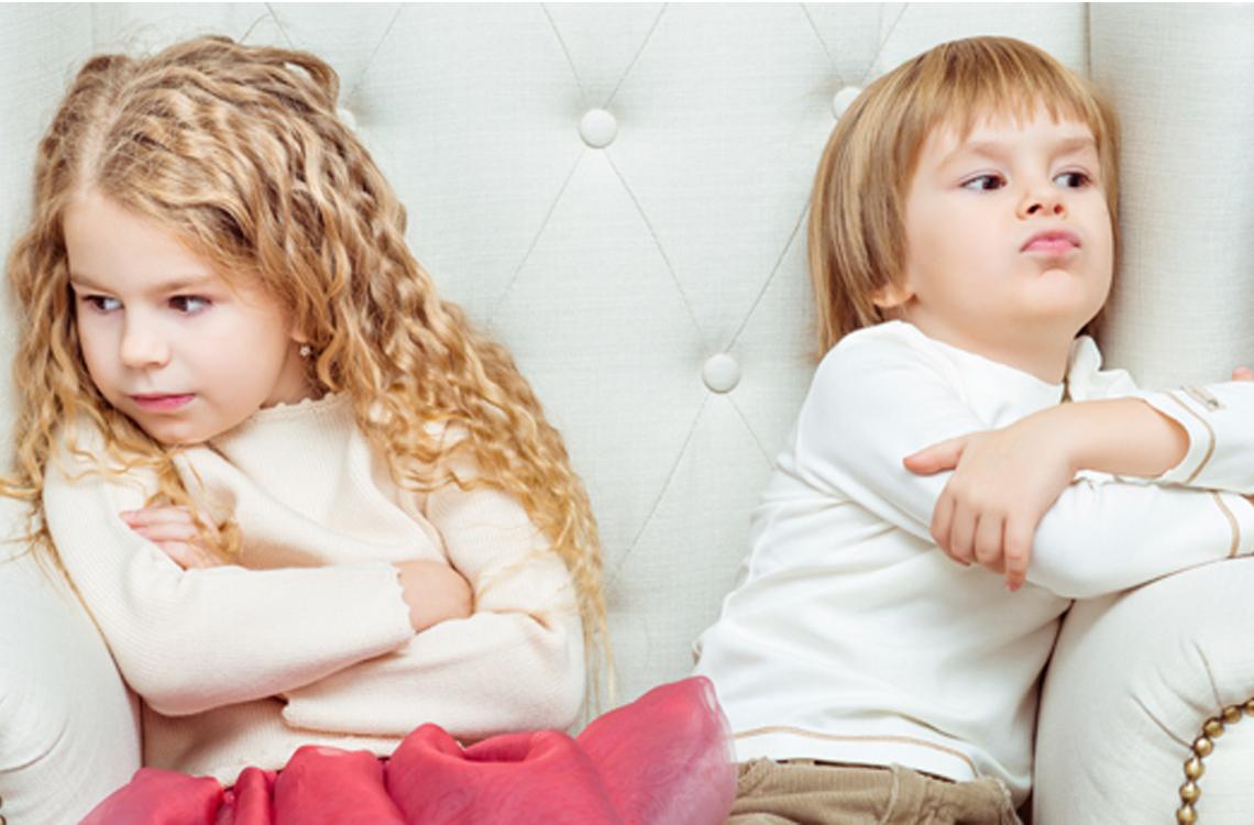 3 Ways to Solve Sibling Jealousy - September 2025 | Motherhood Malaysia