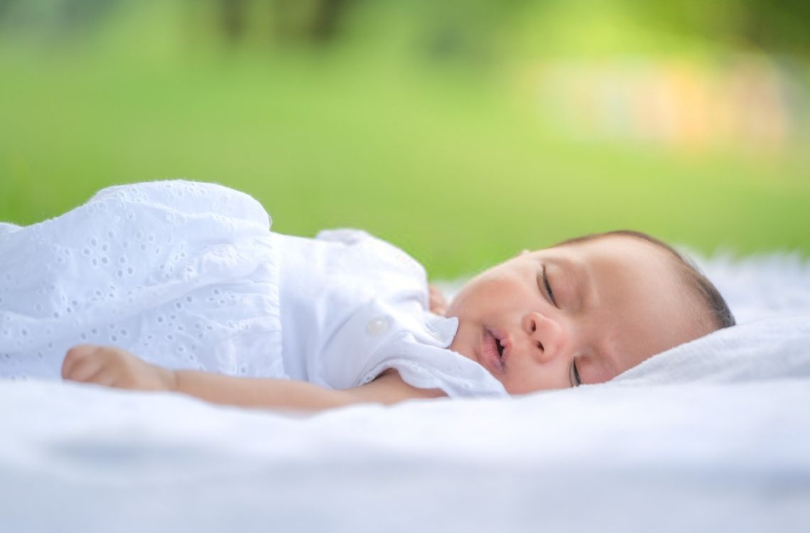 The Right Time & Things to Do When You Bring Your Newborn Outside ...