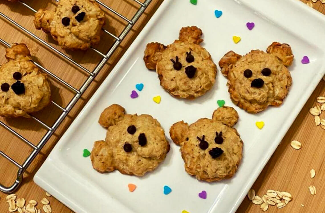 Time to Bake These Healthy & AdoraBEAR Oatmeal Cookies with Your Kids ...
