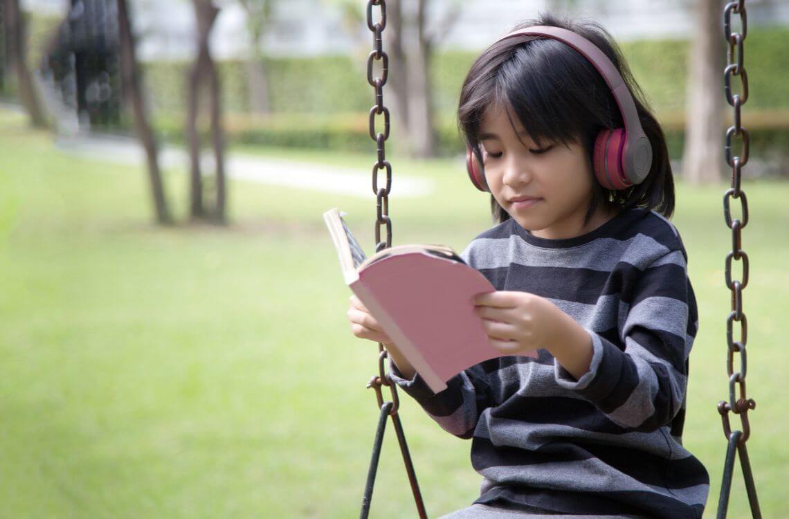 Is Child an Introvert? Check Out the 10 Signs Here | Motherhood Malaysia