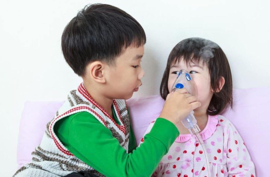 Glass Child Syndrome: Why You Should Never Favour One Child Over the ...