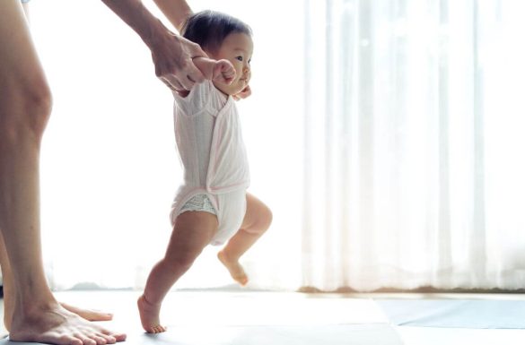 Baby's First Steps: Teaching Your Baby to Walk | Motherhood Malaysia