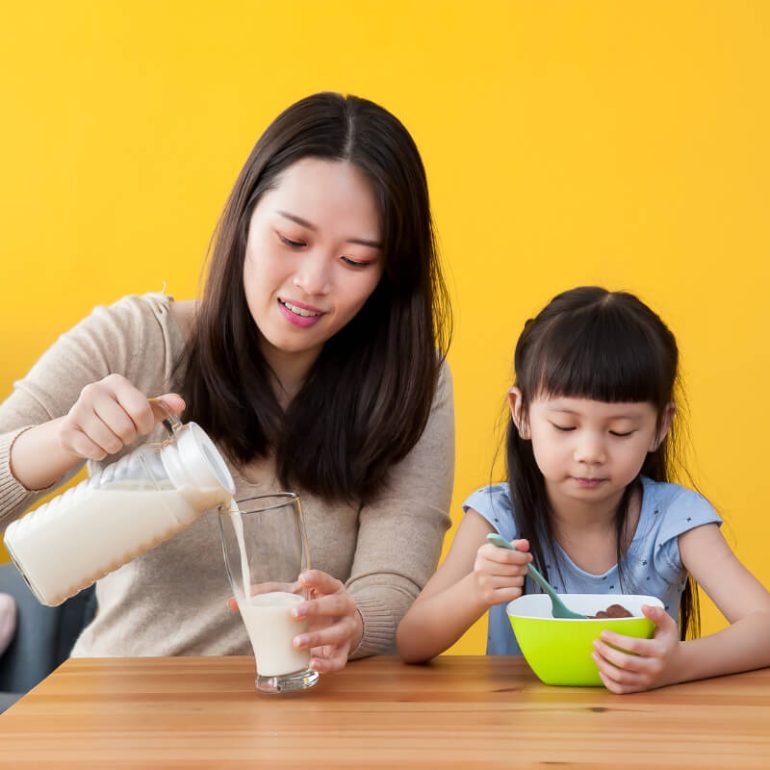 Mummy Shares: How I Encourage My Kid Who Dislikes Drinking Milk to Do ...