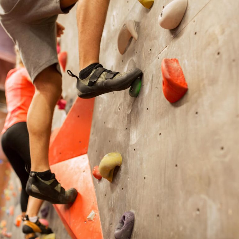 8 Life-Changing Benefits of Rock Climbing for Kids | Motherhood Malaysia