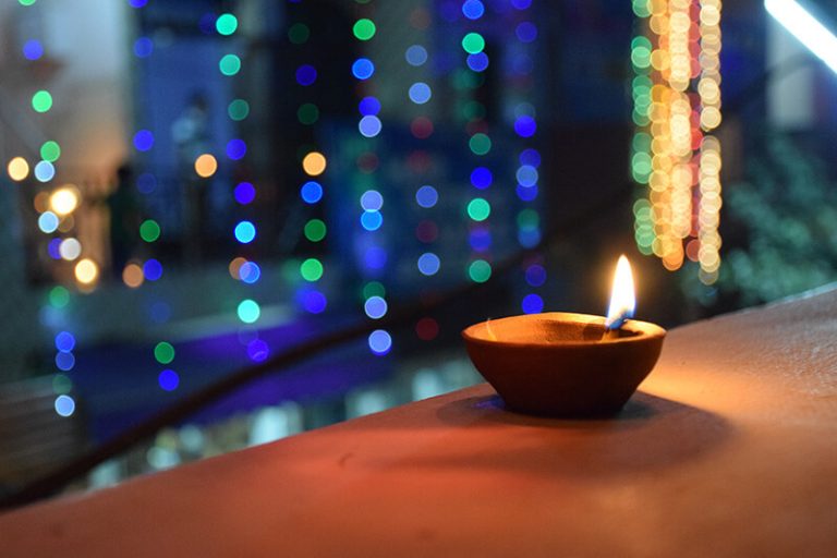 Deepavali: The Story Behind the Festival of Lights | Motherhood Malaysia
