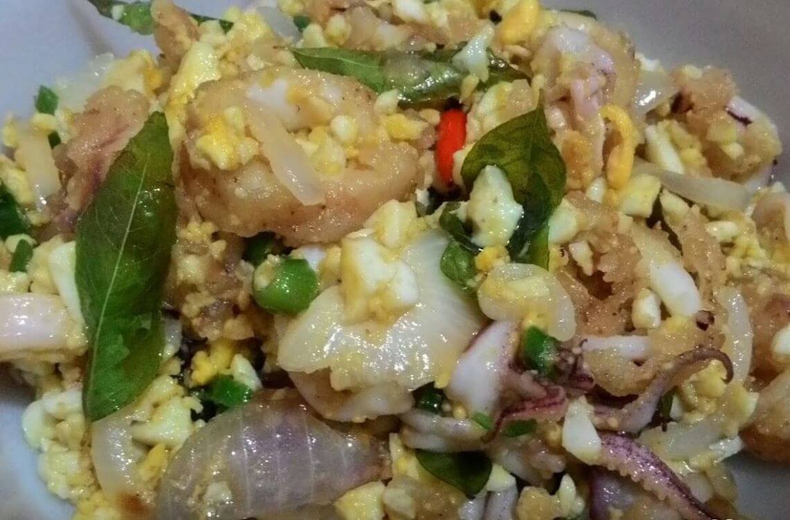 Resepi Sotong Telur Goreng 2025 (Mudah, Sedap, Ringkas)