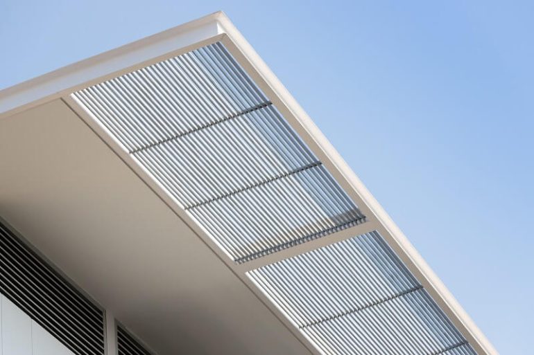 5 Jenis Awning Rumah dan Cara Mudah Memasangnya Sendiri (2026)