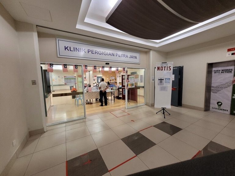 15 Klinik Gigi di Kuching Dengan Servis Terbaik & Harga Berpatutan