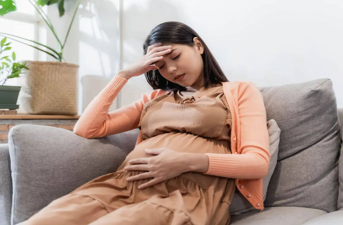 Sakit Kepala Ketika Hamil? Boleh Cuba 10 Tips Ini | Motherhood Malaysia